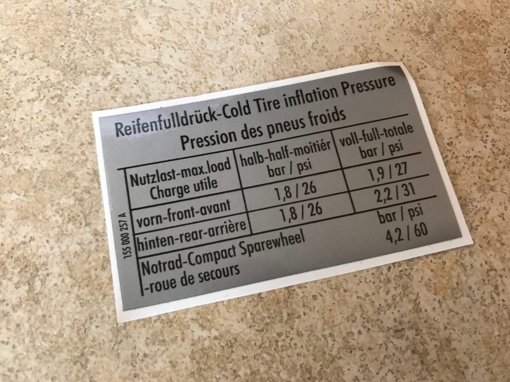 Cold Tyre Pressure Sticker – VW Golf 1