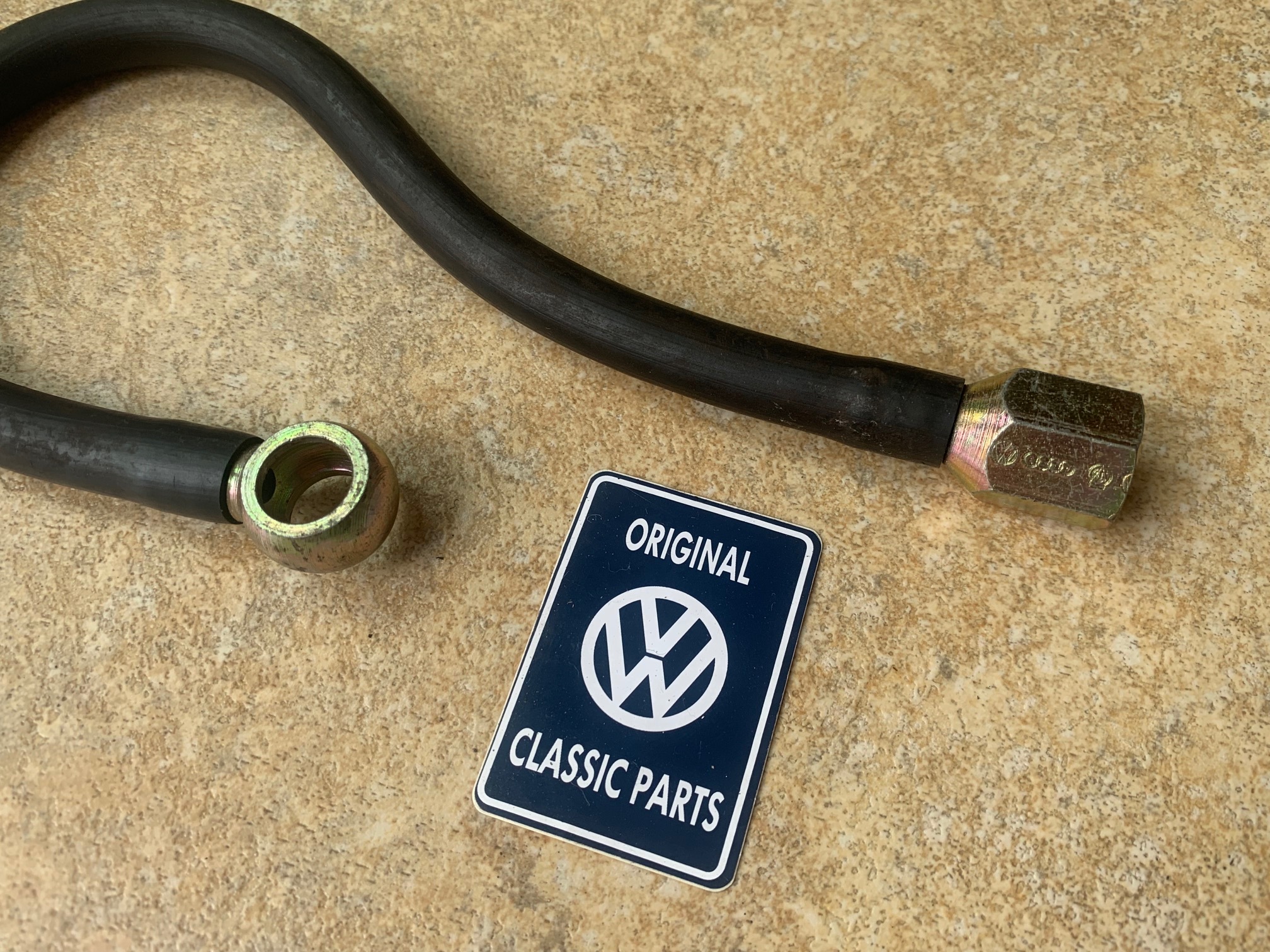 Fuel Line from metering head to return line – 067133699D – VW Golf 1